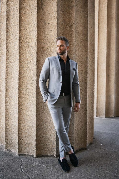 How to Pose Men | 10 Poses in 2 Minutes