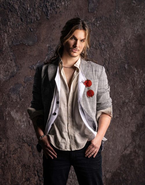 Contestant - Laura Dark - Behind the Shutter